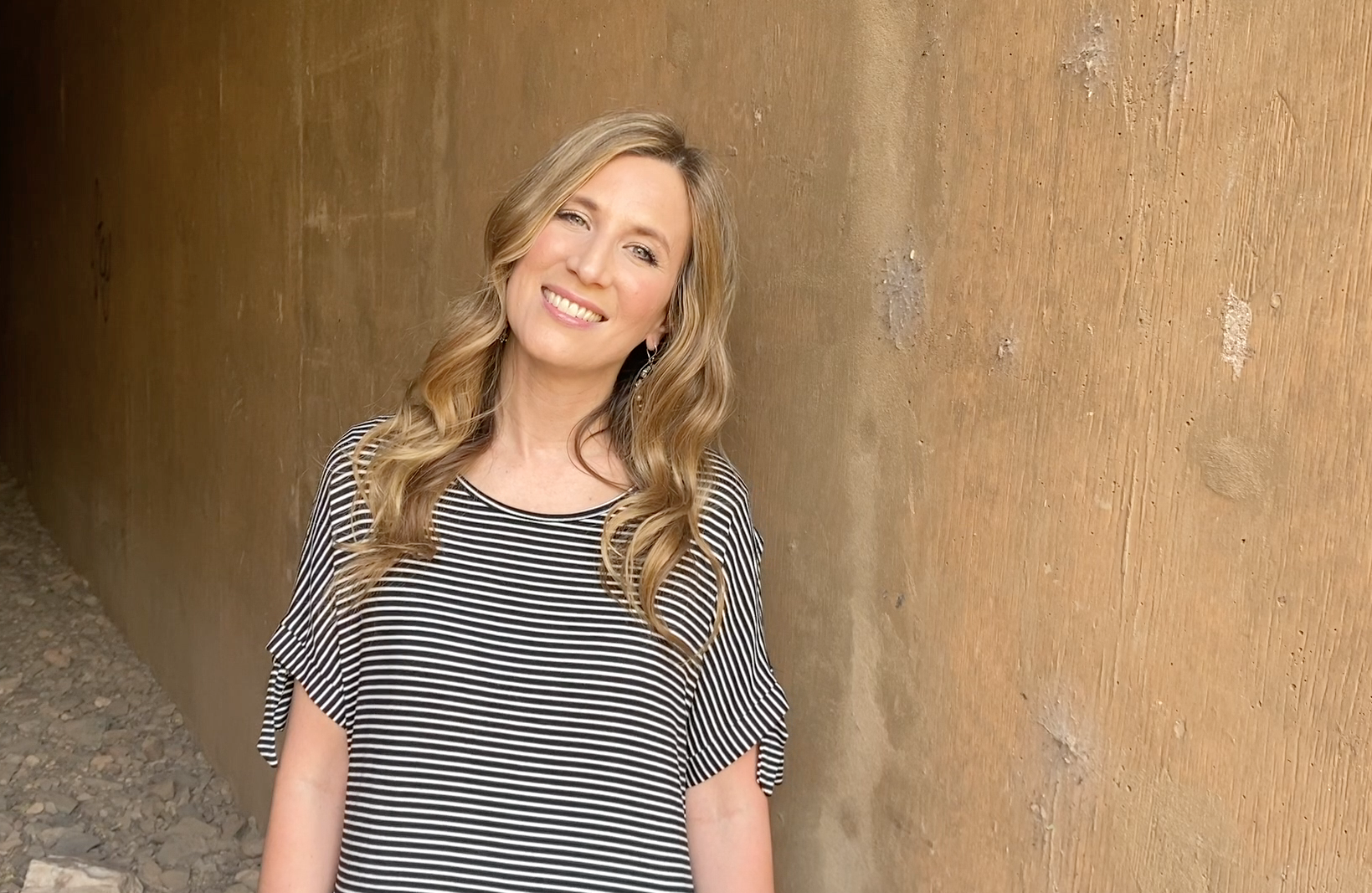 Lead Kindly Light - Vanessa Joy